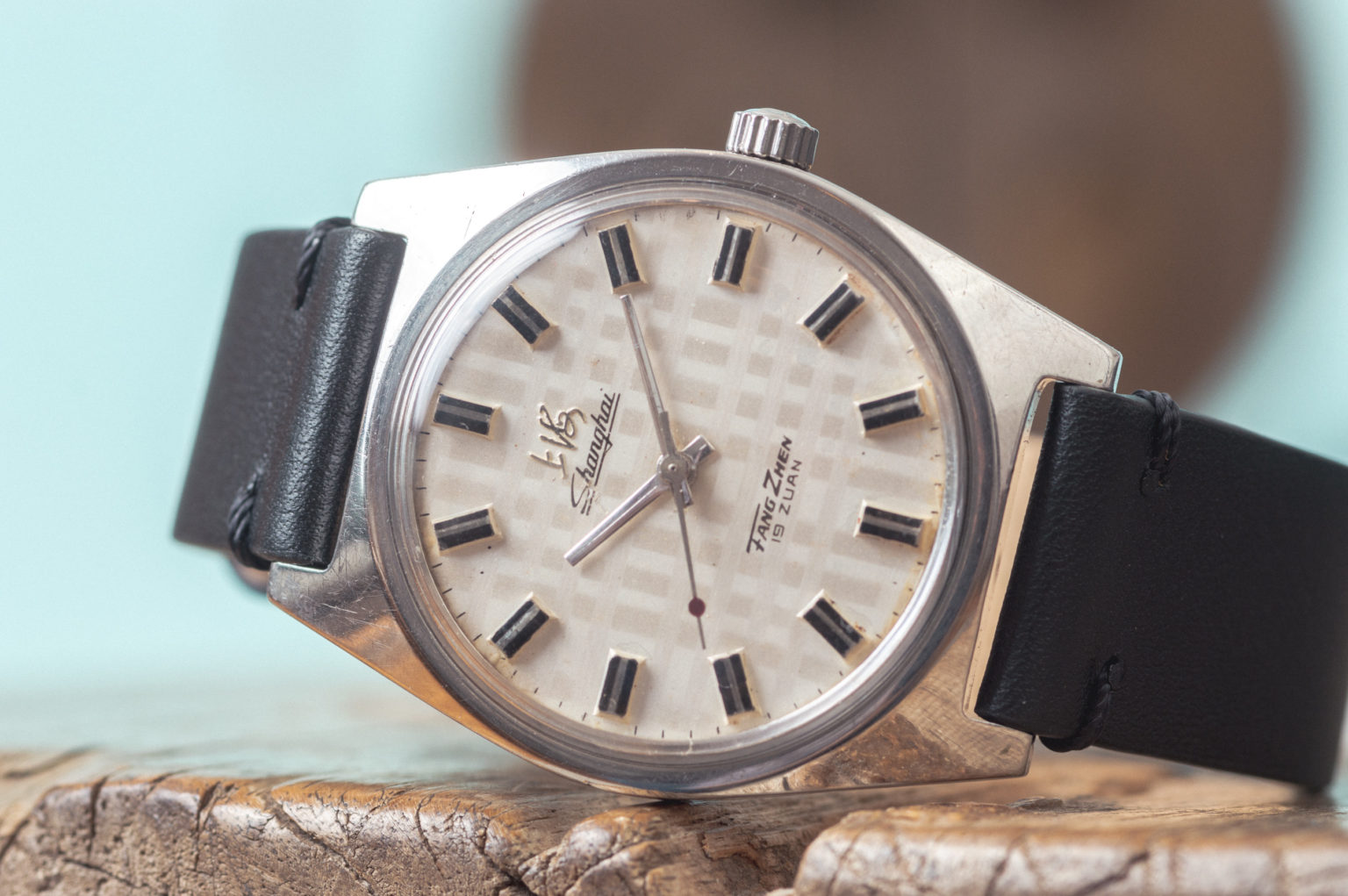 SHANGHAI VINTAGE WATCH 7120 CROSS STRIPES DIAL 70s – NEOBIAO