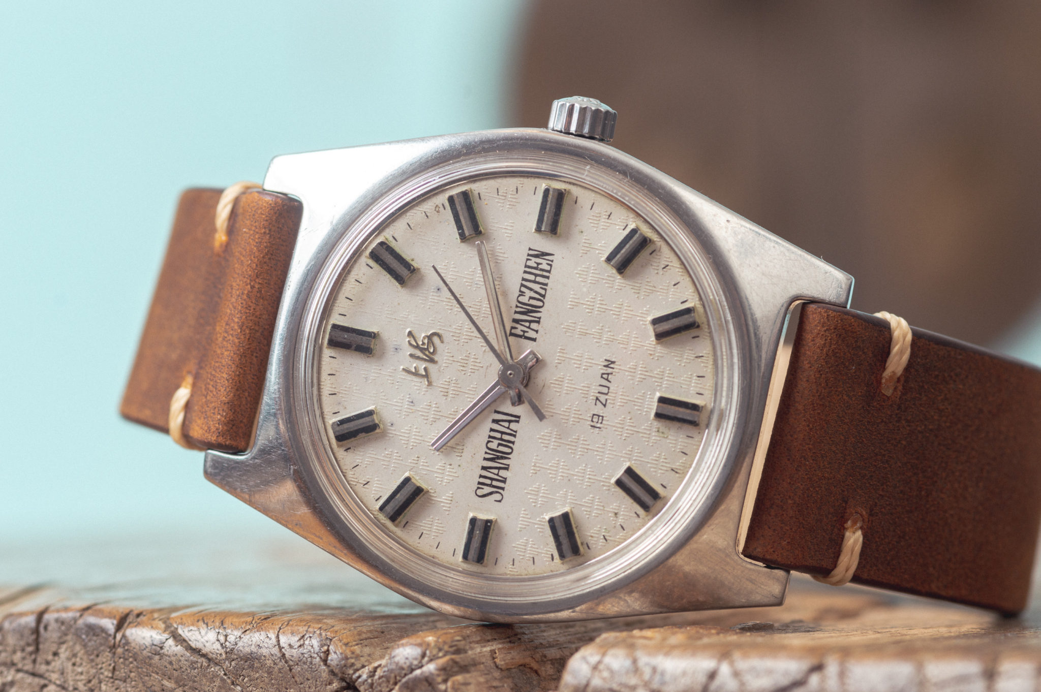 SHANGHAI VINTAGE WATCH 7120 SPECIAL DIAL 70s - NEOBIAO